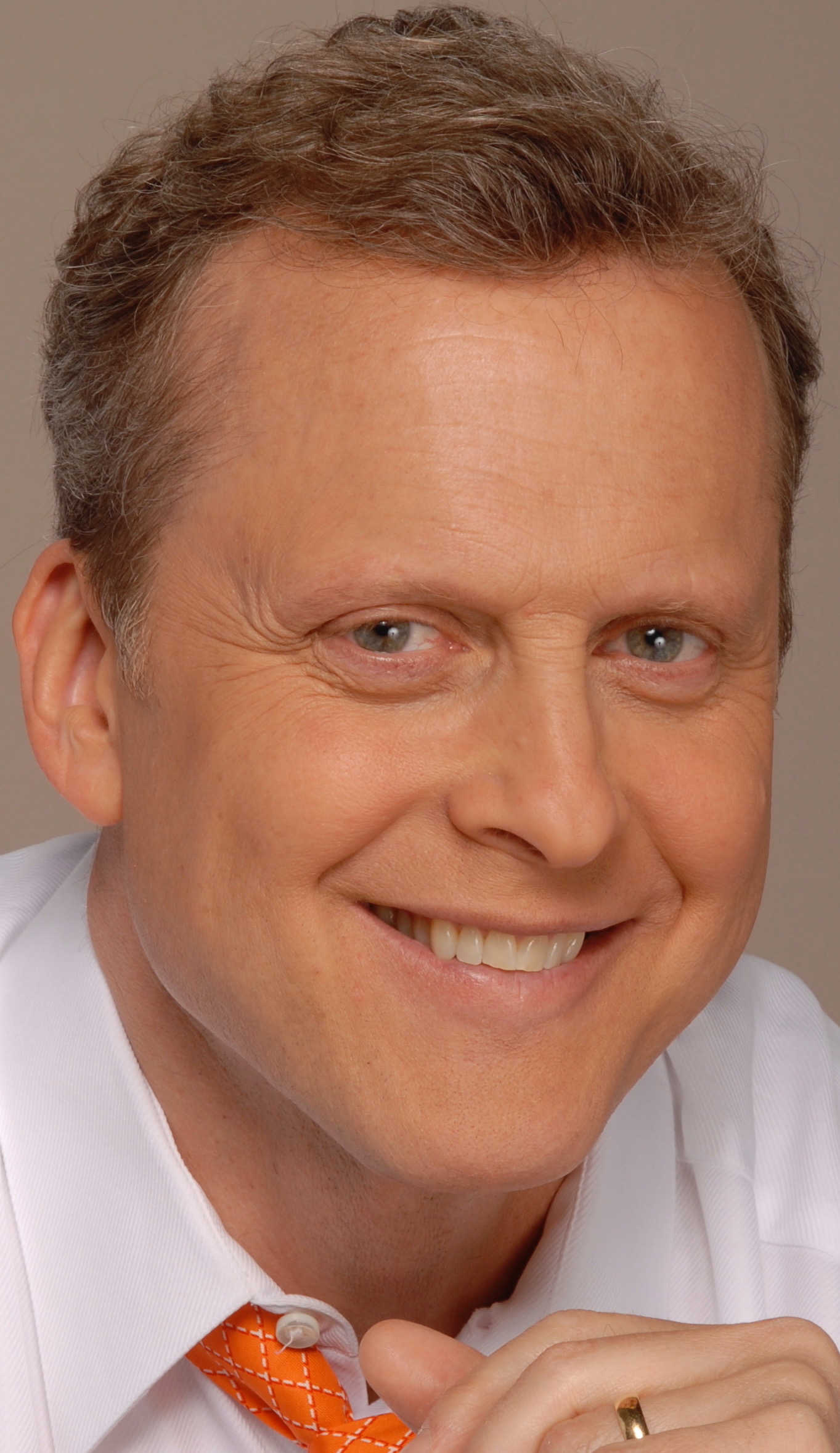 Steve Cochran out, Bob Sirott in as WGN Radio morning host | Robert Feder