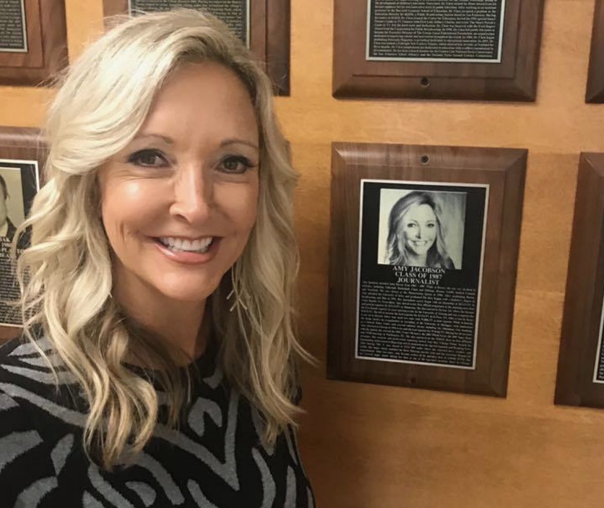 WIND’s Amy Jacobson suing Pritzker over ban from media briefings ...