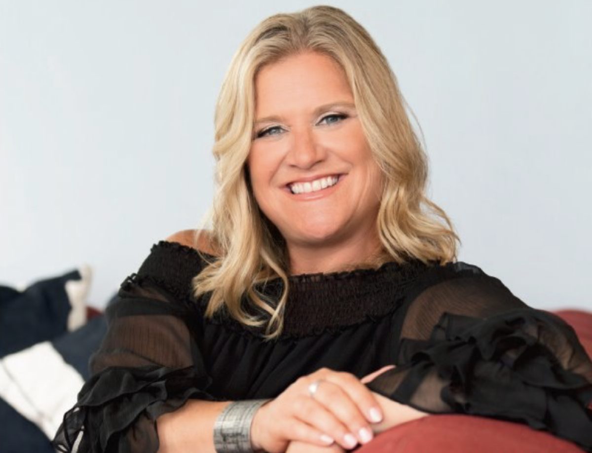 Another shakeup at Chicago magazine: Amy Carr steps down, Terry Noland ...