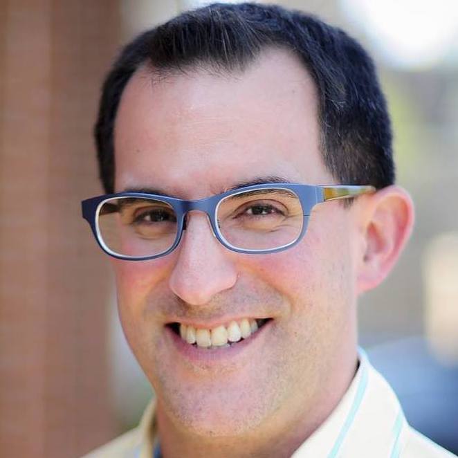 WTTW promotes veteran producer Jay Smith to news director | Robert Feder